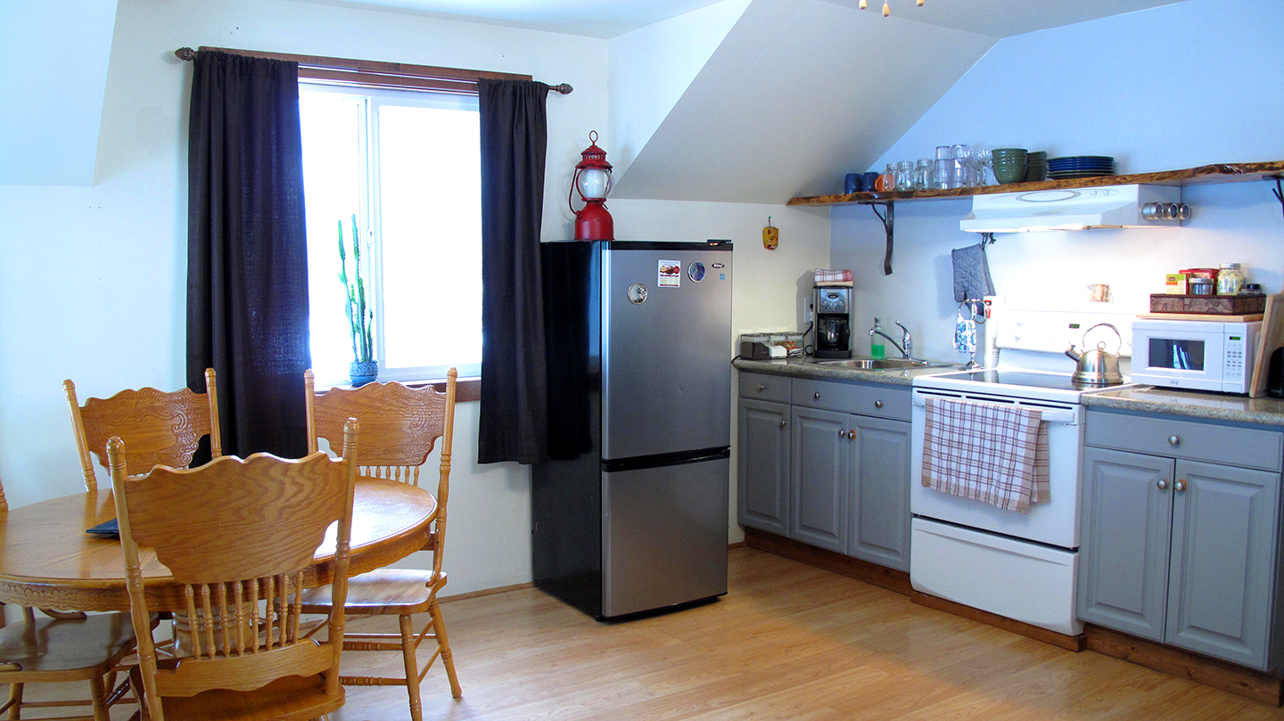 Guesthouse – Frog Peak Café & Guesthouse